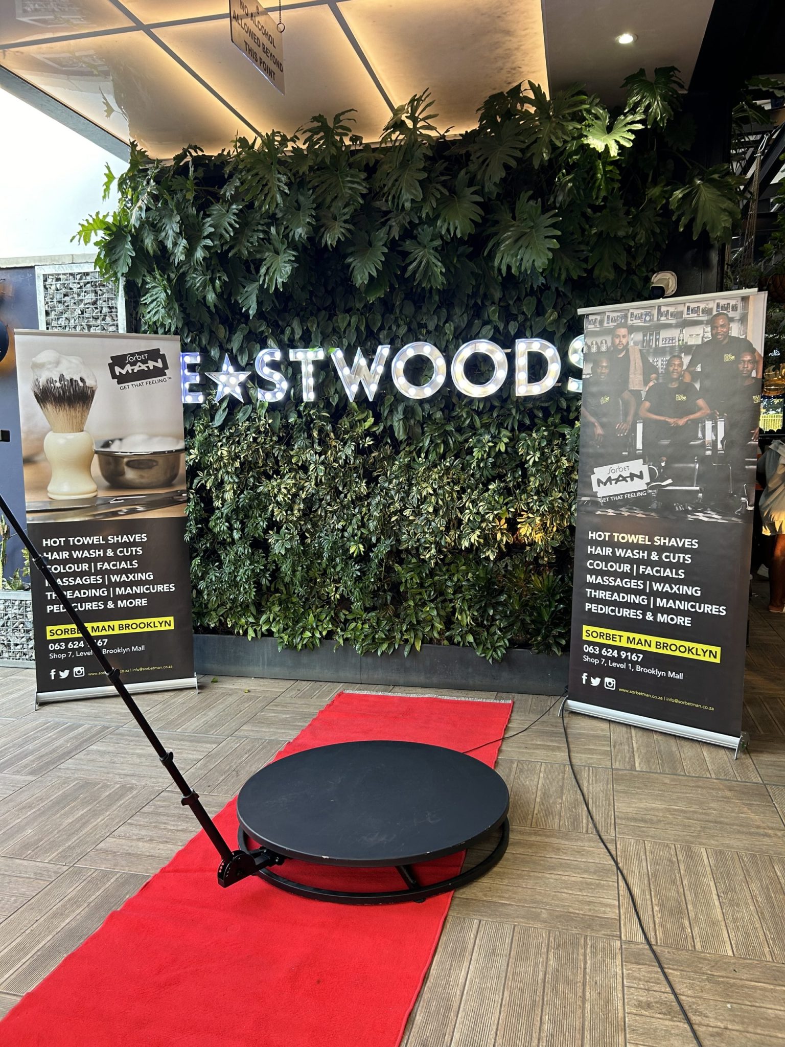 Photo Booth Rotating Camera for Hire